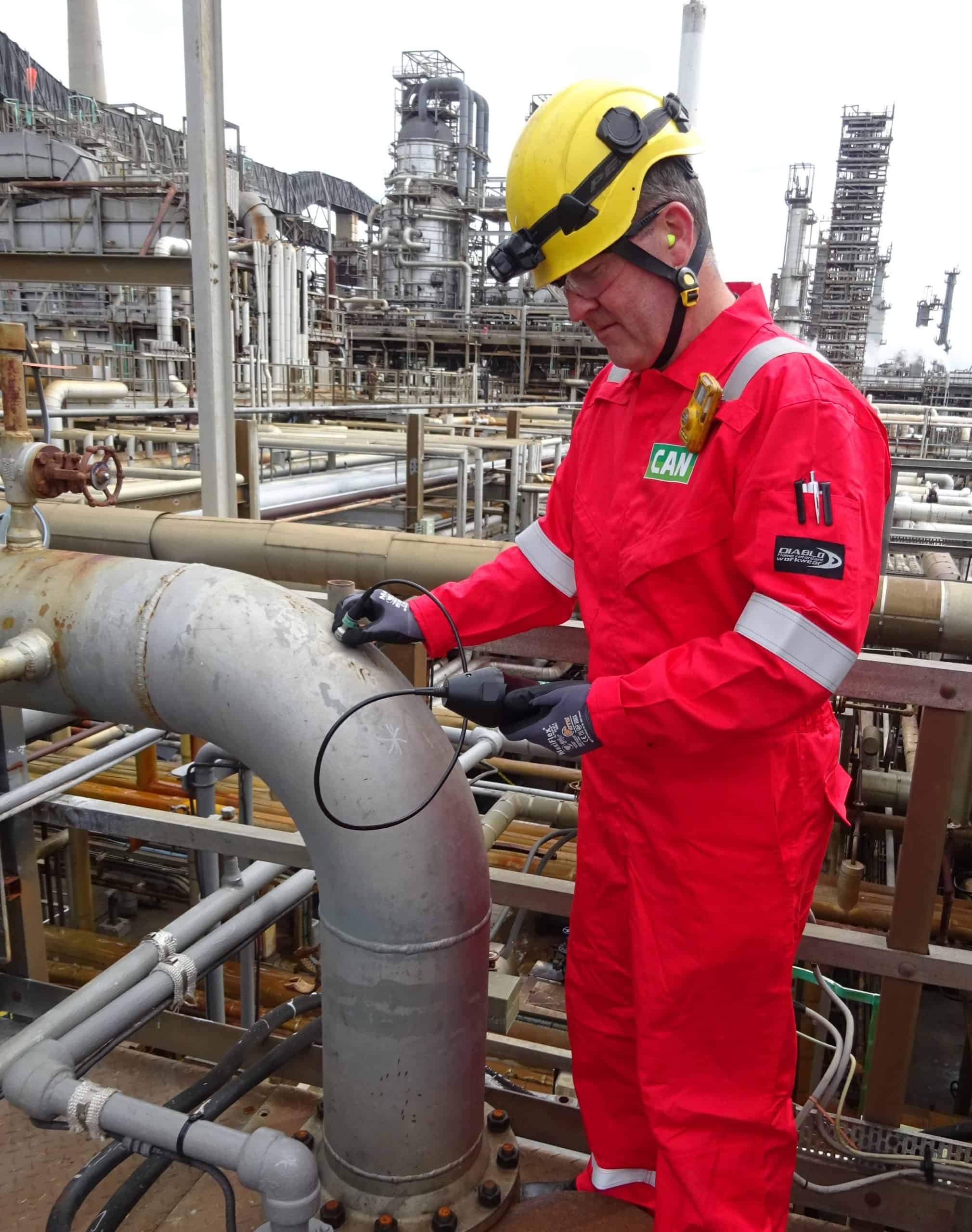 Ultrasonic Thickness Gauge for Potentially Explosive Environments ...